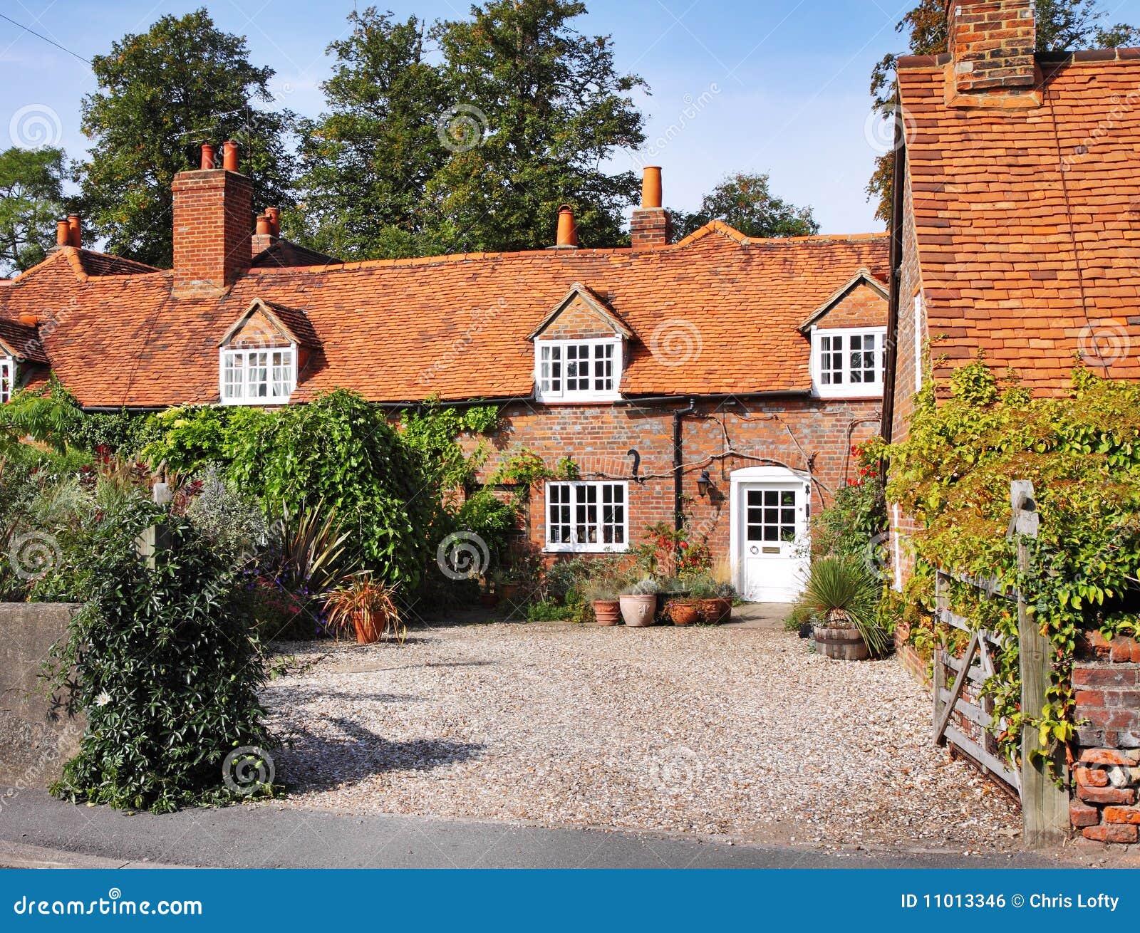 Traditional English Village Cottage Stock Photo - Image of architecture ...