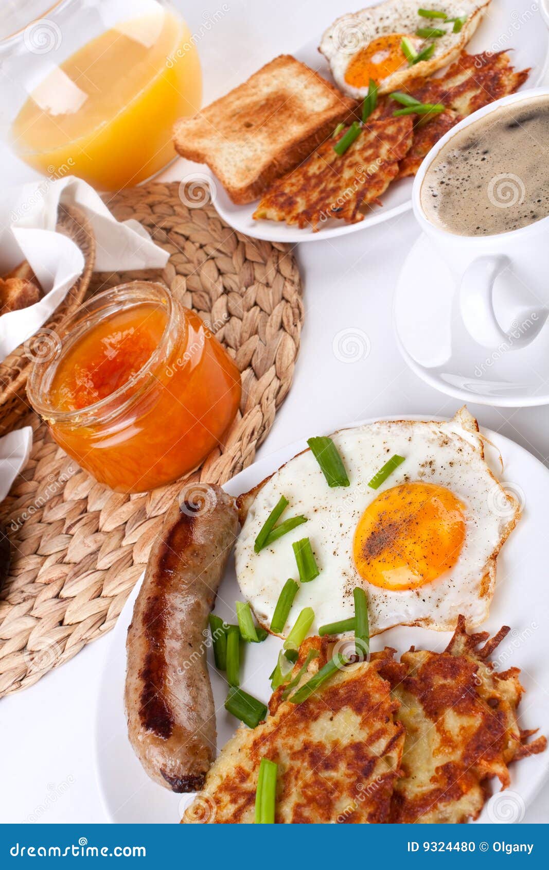 Traditional Full Breakfast Meal Stock Photo - Image of brunch, hash ...
