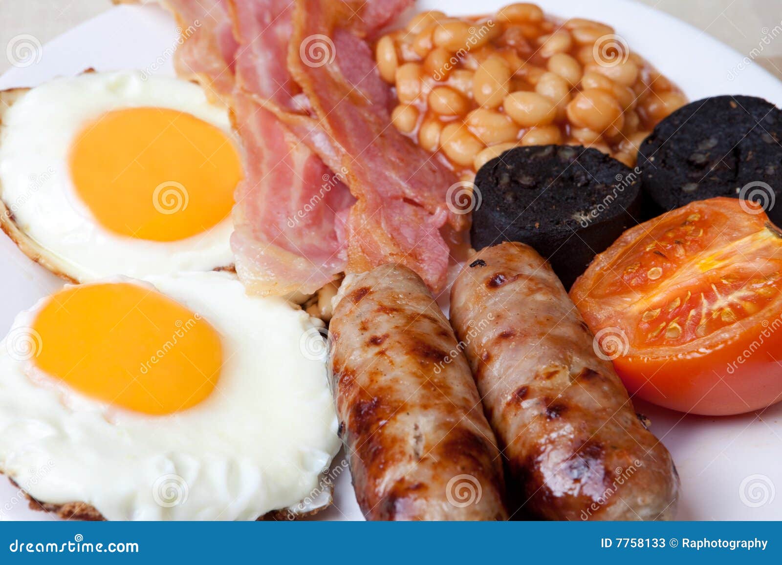 Traditional Full English Breakfast Stock Image - Image of fatty, fried ...
