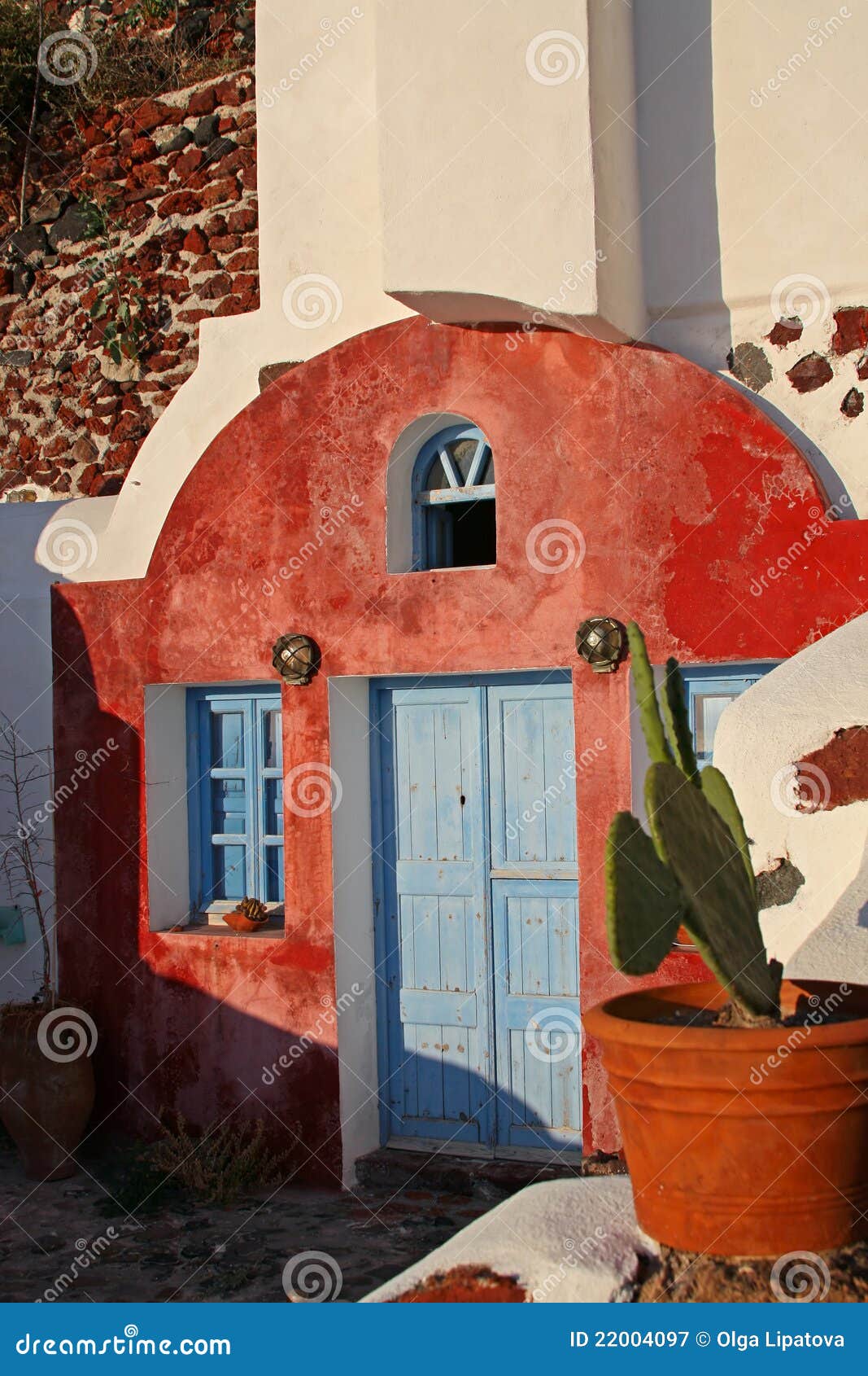 Traditional greek house stock image. Image of door, santorini - 22004097