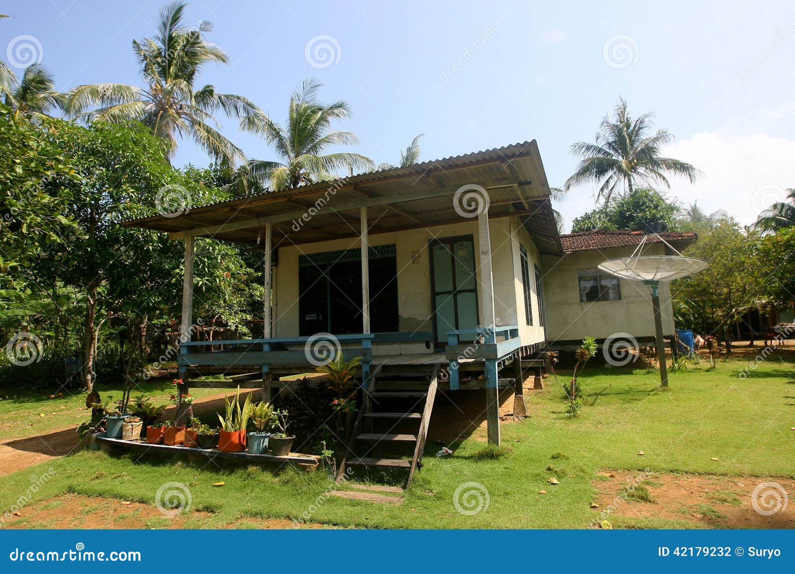 Traditional house editorial photography. Image of indonesia - 42179232