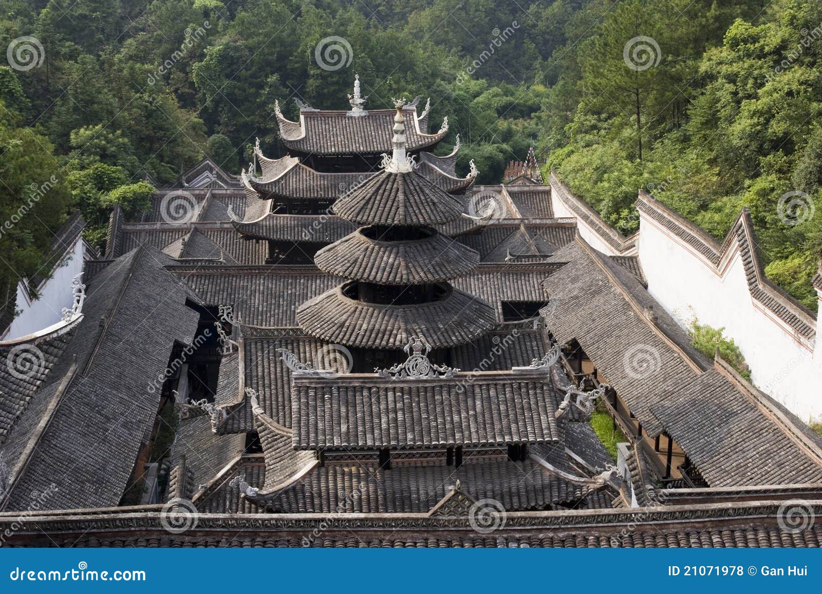 Traditional house in China stock photo. Image of china - 21071978