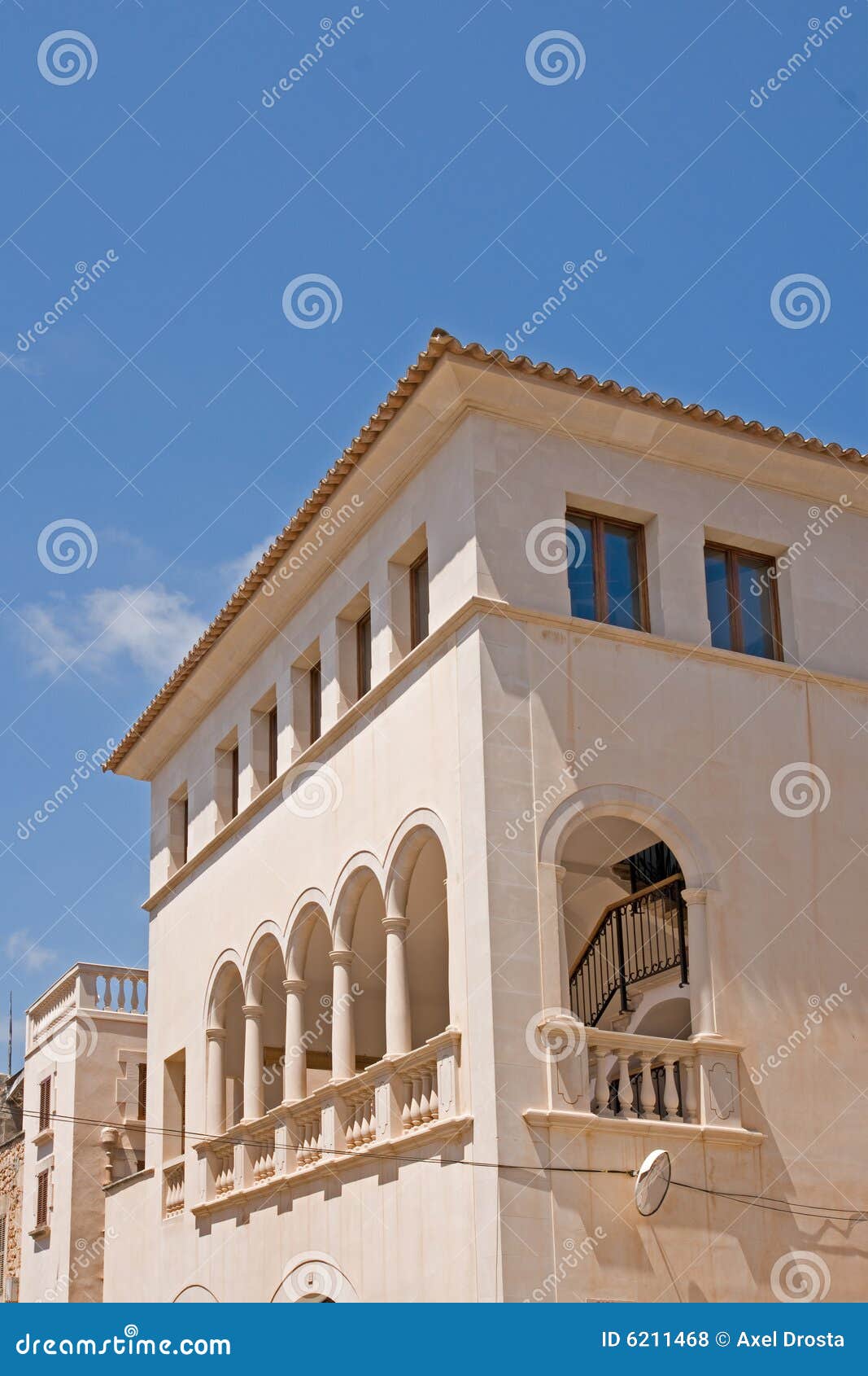 Traditional House in Majorca Stock Photo - Image of house, outdoors ...
