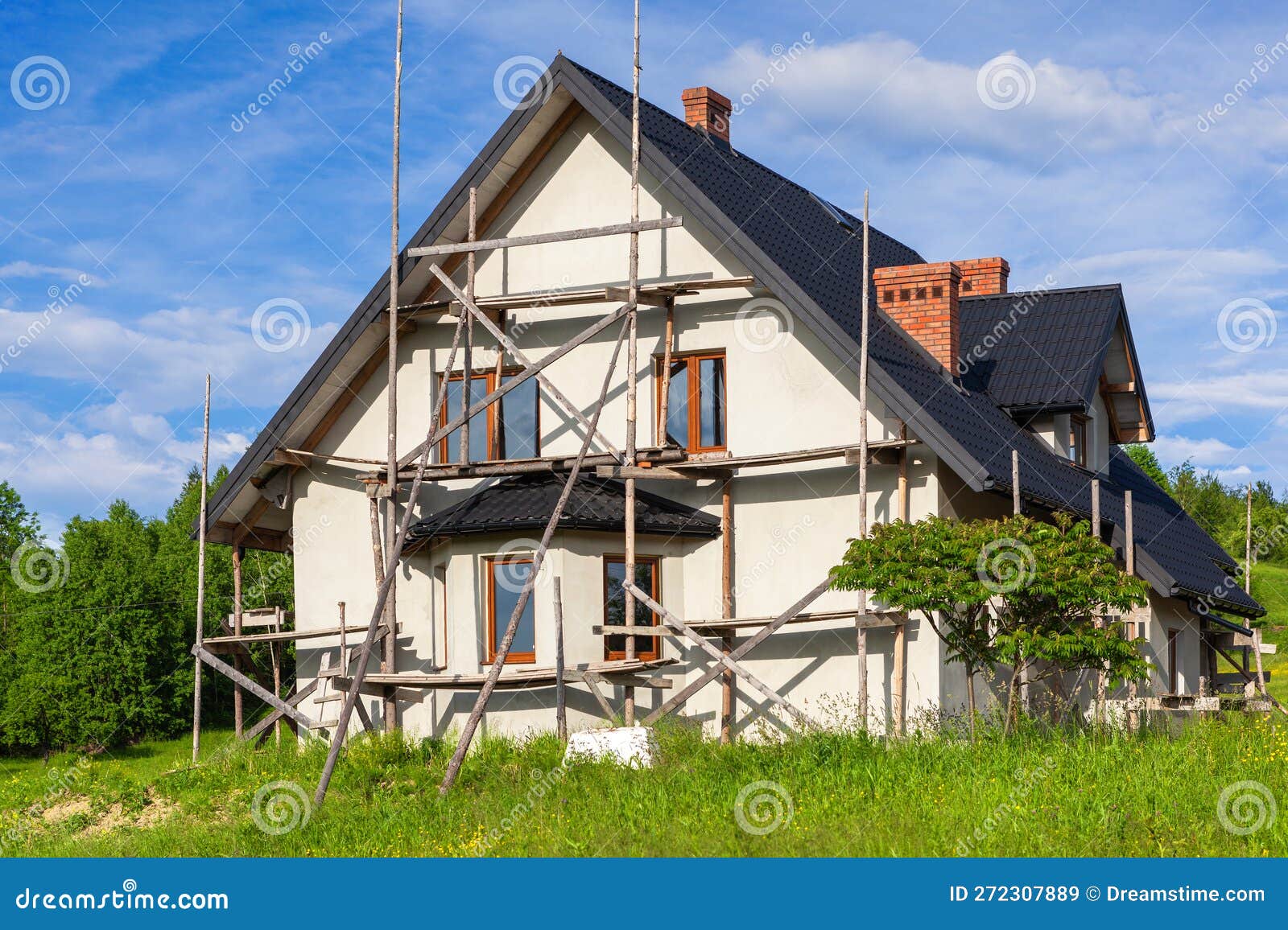 Traditional House Under Construction Stock Image - Image of spring ...