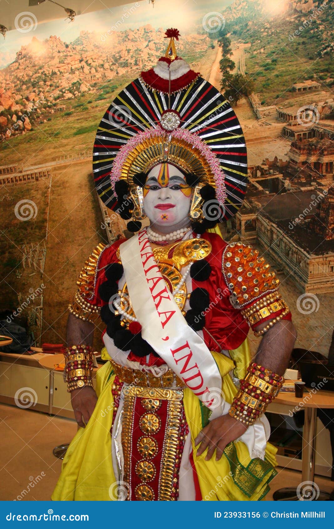 Traditional Indian Costume editorial photo. Image of travel - 23933156