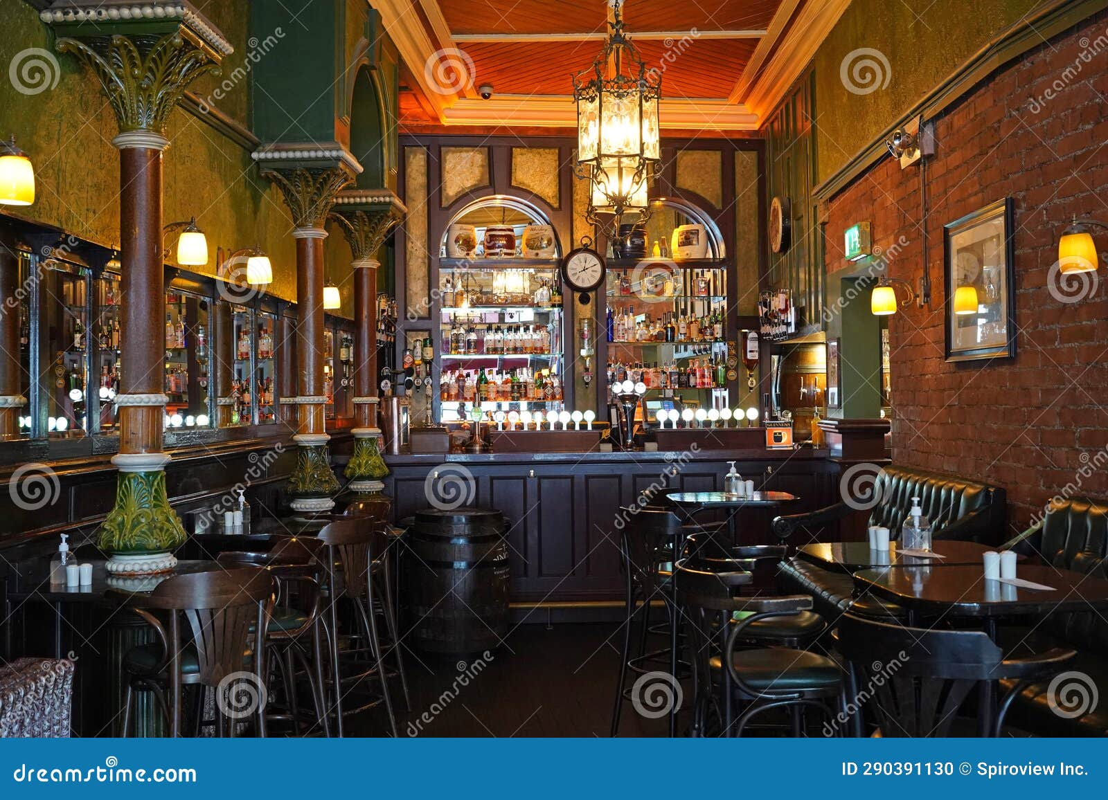 Traditional Irish pub editorial image. Image of chair - 290391130