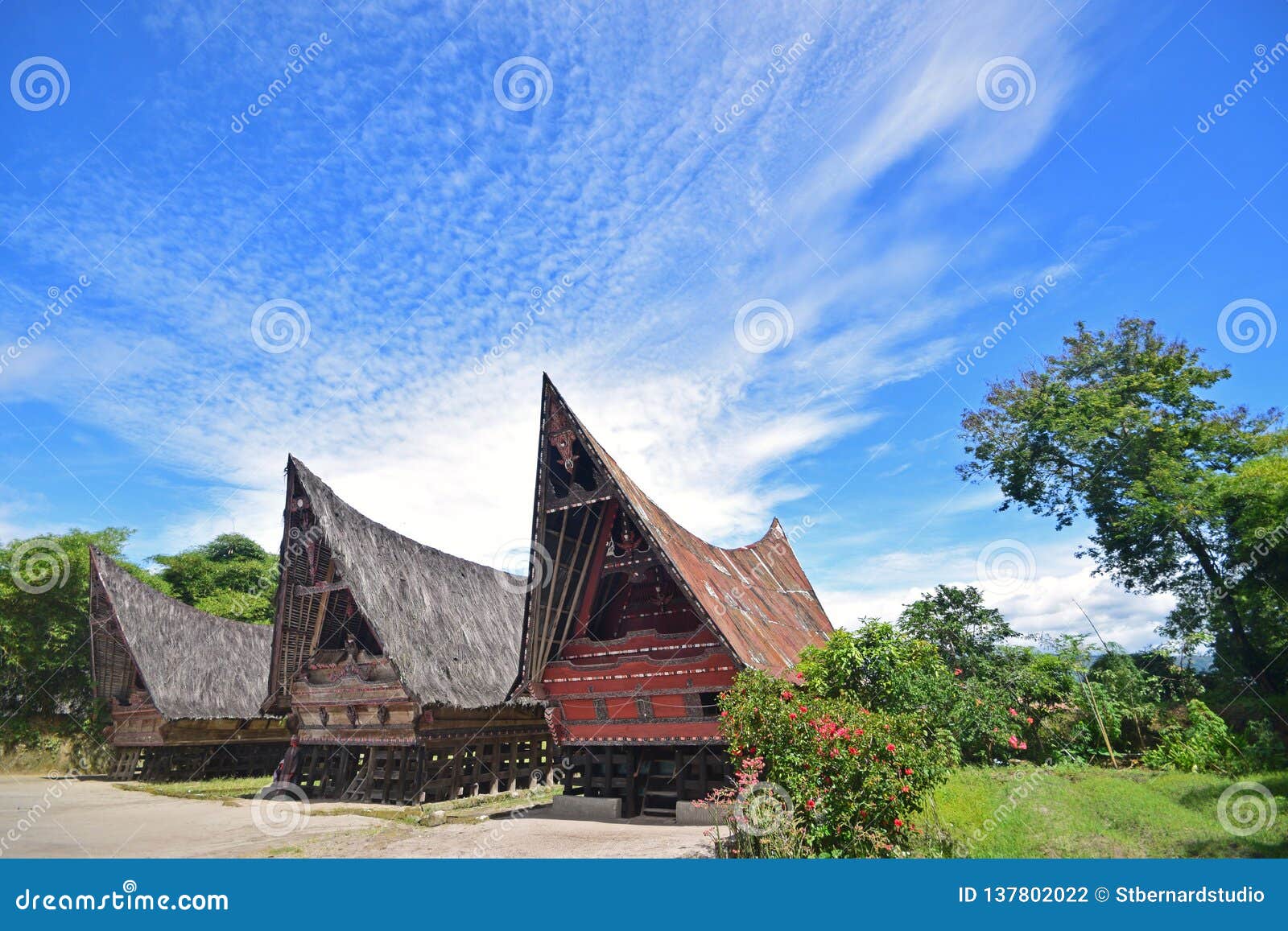 Jabu Houses Of Toba Batak Traditional Architecture At Samosir Island ... Jabu Houses Of Toba Batak Traditional Architecture At Samosir Island ...