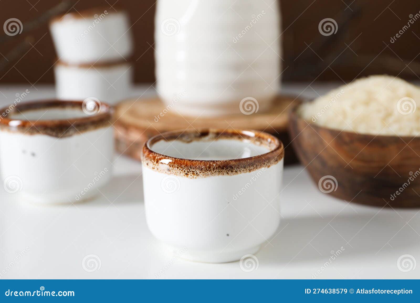 Traditional Japanese Alcoholic Drink - Sake, Traditional Asian Drinks ...