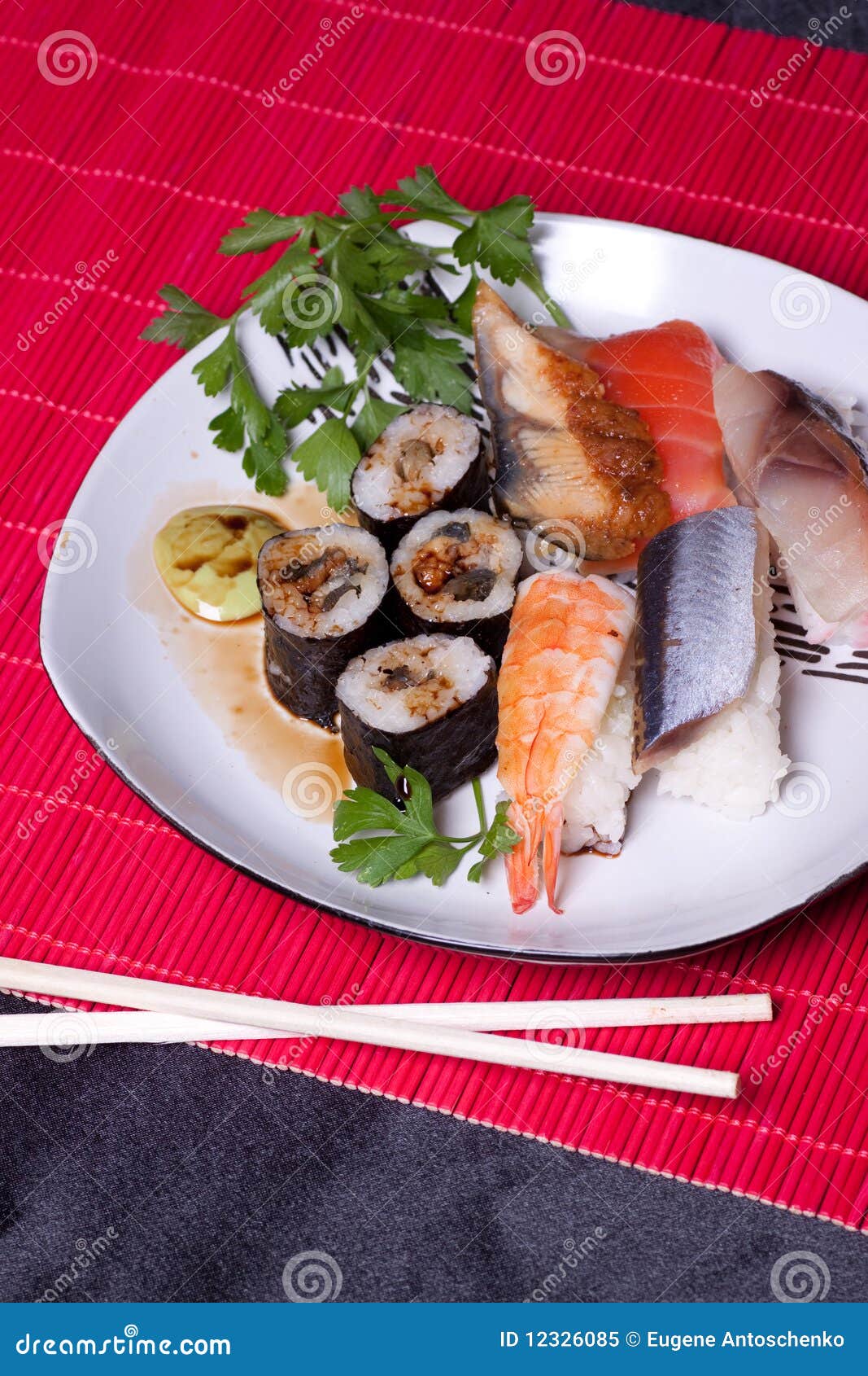 Traditional Japanese Food - Sushi Stock Image - Image of fish, makisu ...