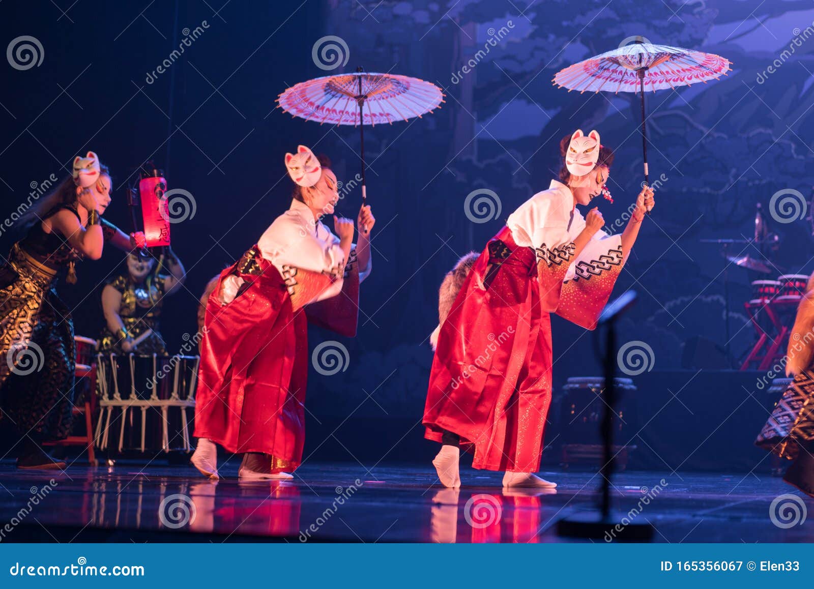 Actors in Traditional Costumes Perform on the Stage Editorial ...