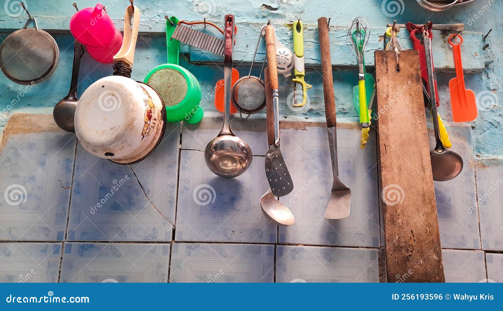Traditional kitchen tools stock photo. Image of leaf - 256193596
