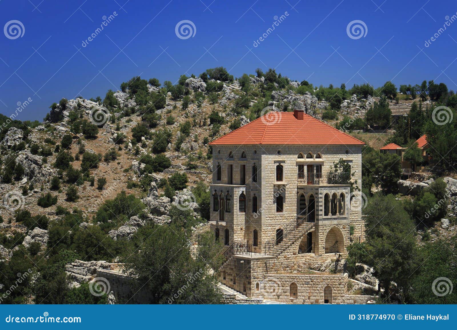 Traditional Lebanese House in the Mountain Stock Photo - Image of green ...