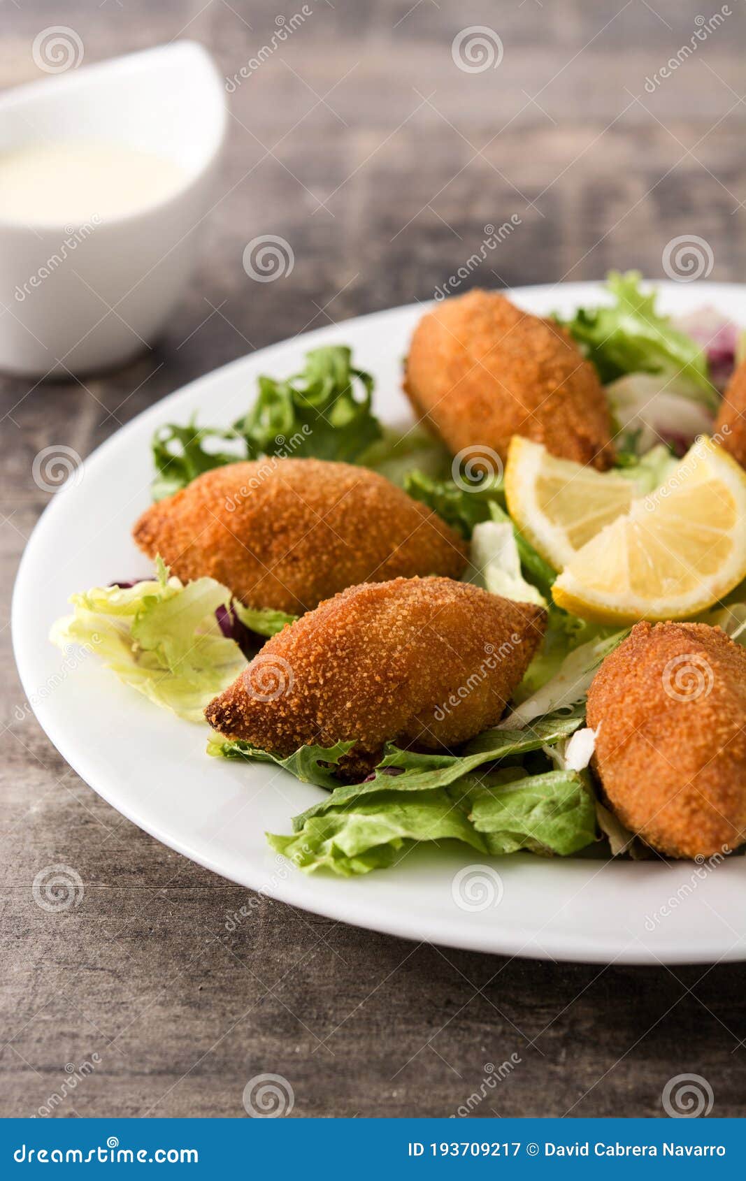 Traditional Lebanese Kibbeh Stock Image - Image of vegetable, table ...
