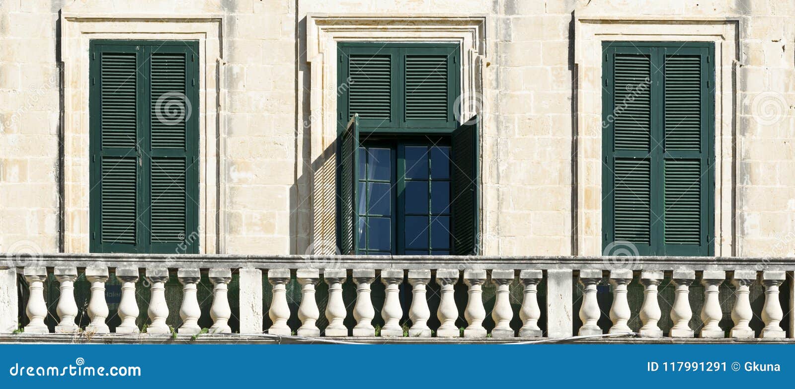 Traditional Maltese Windows Stock Image - Image of maltese, balcony ...