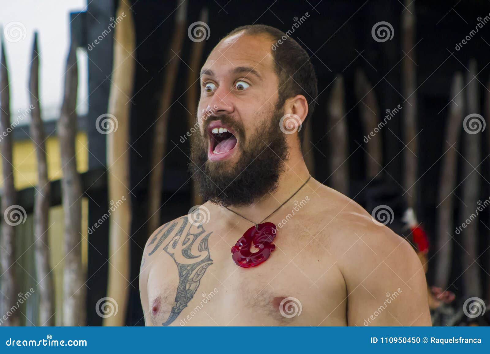 Traditional Maori Face Haka War Editorial Image - Image of entertainer ...