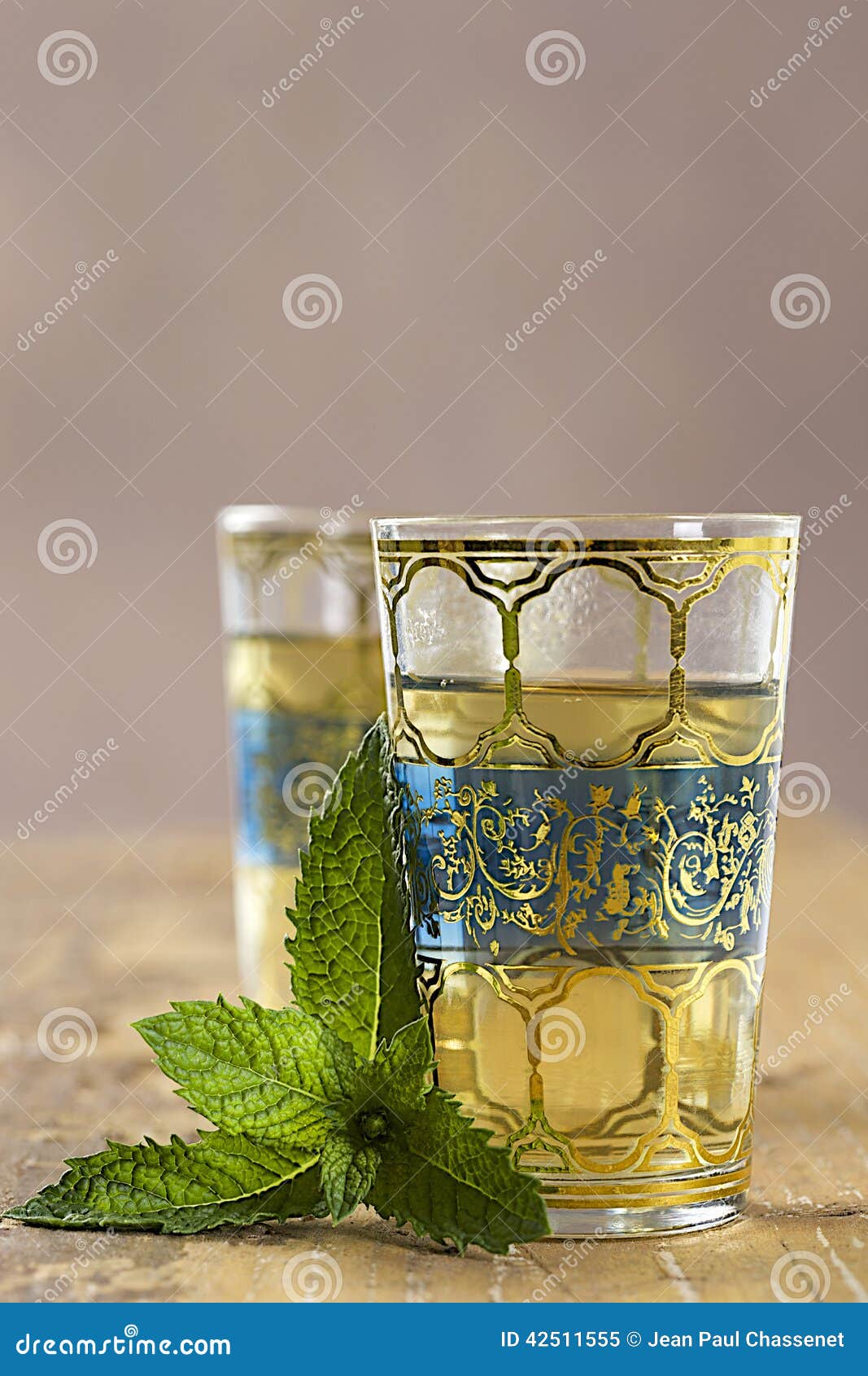 Traditional Moroccan Mint Tea with Fresh Mint Stock Image - Image of ...