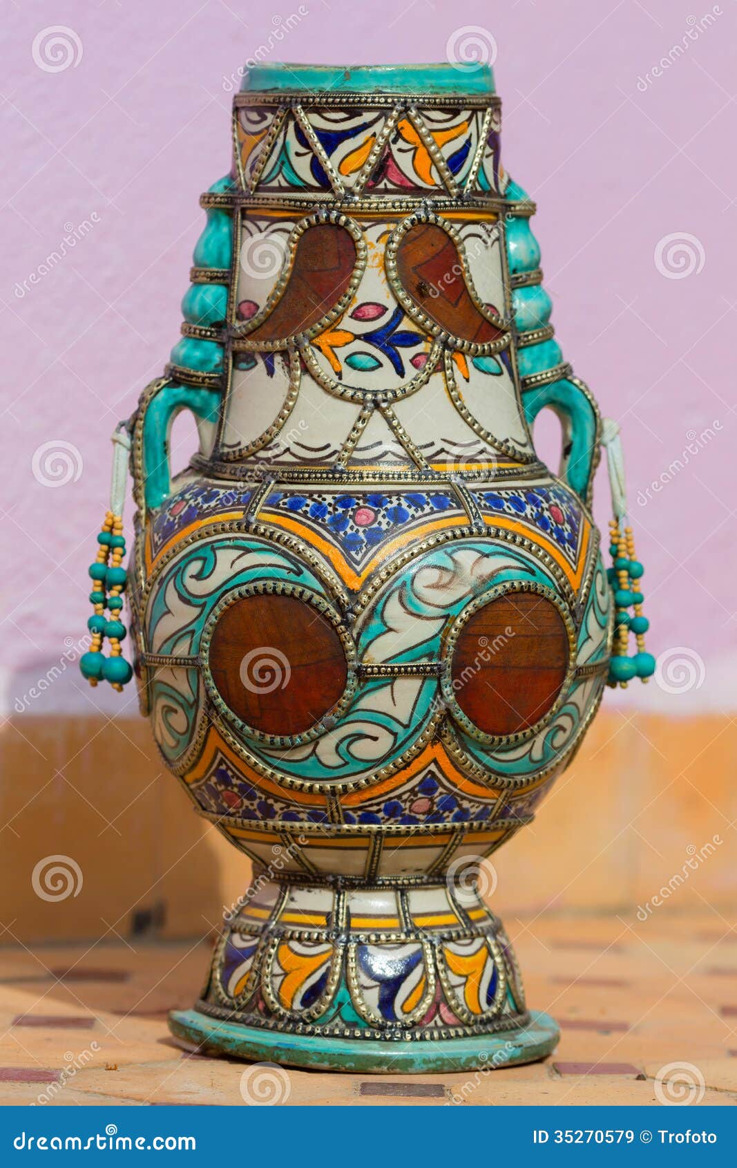 Traditional Moroccan Pottery Stock Image - Image of group, arabic: 35270579