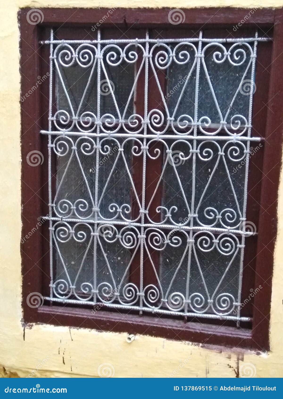 Traditional Moroccan Window Design Stock Image - Image of window ...