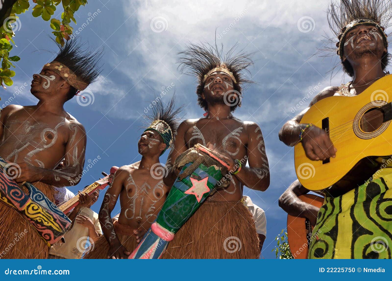 Traditional Musician of Papua Editorial Image - Image of performance ...