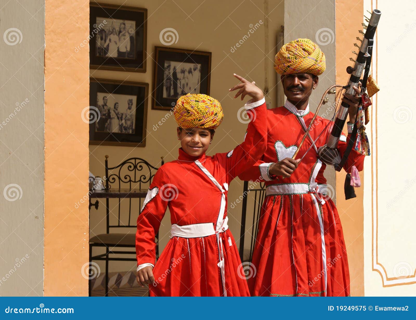 Traditional Musicians of Rajasthan Editorial Image - Image of perform ...