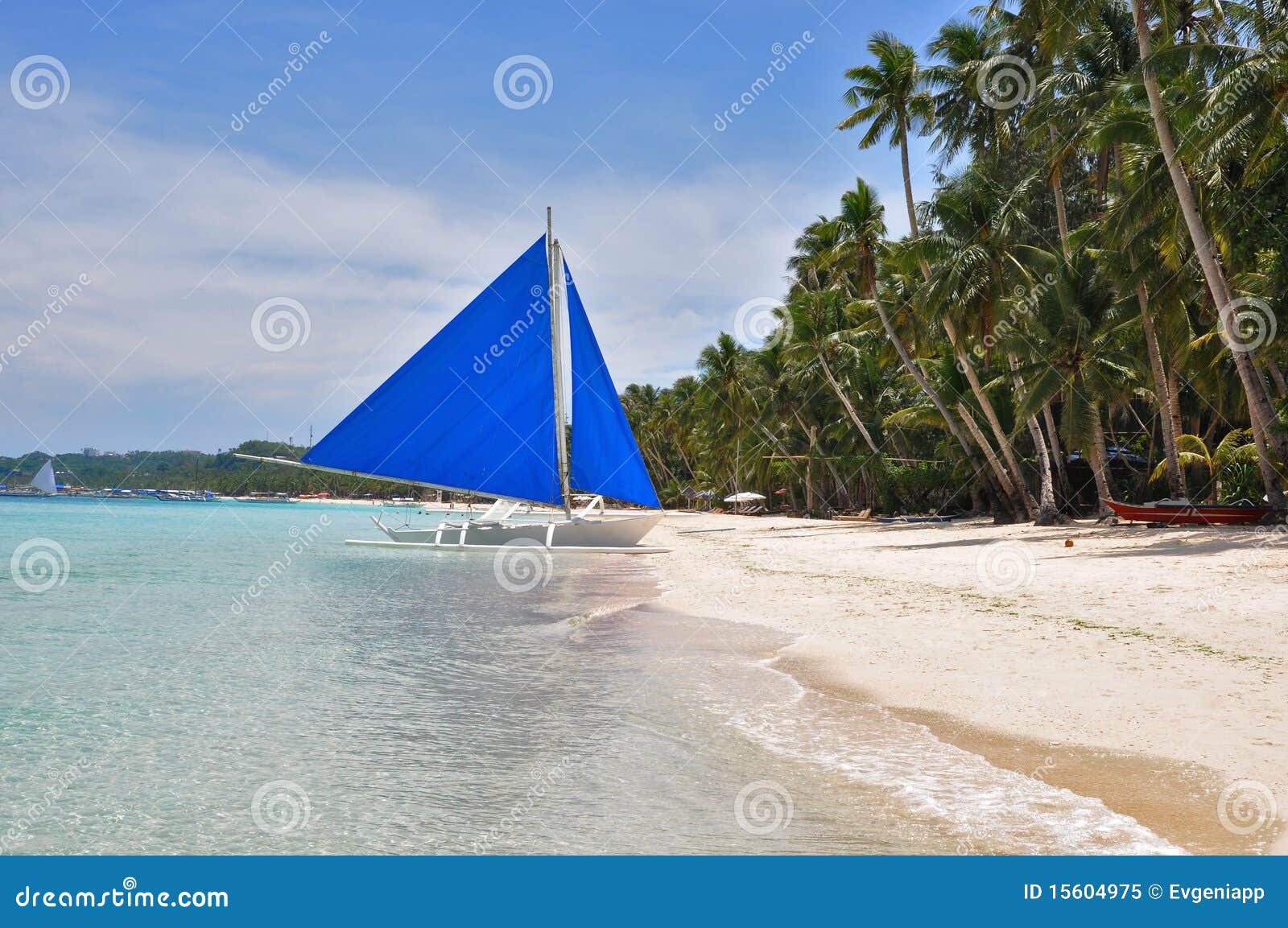 Traditional Paraw Sailing Boat on White Beach Stock Image - Image of ...