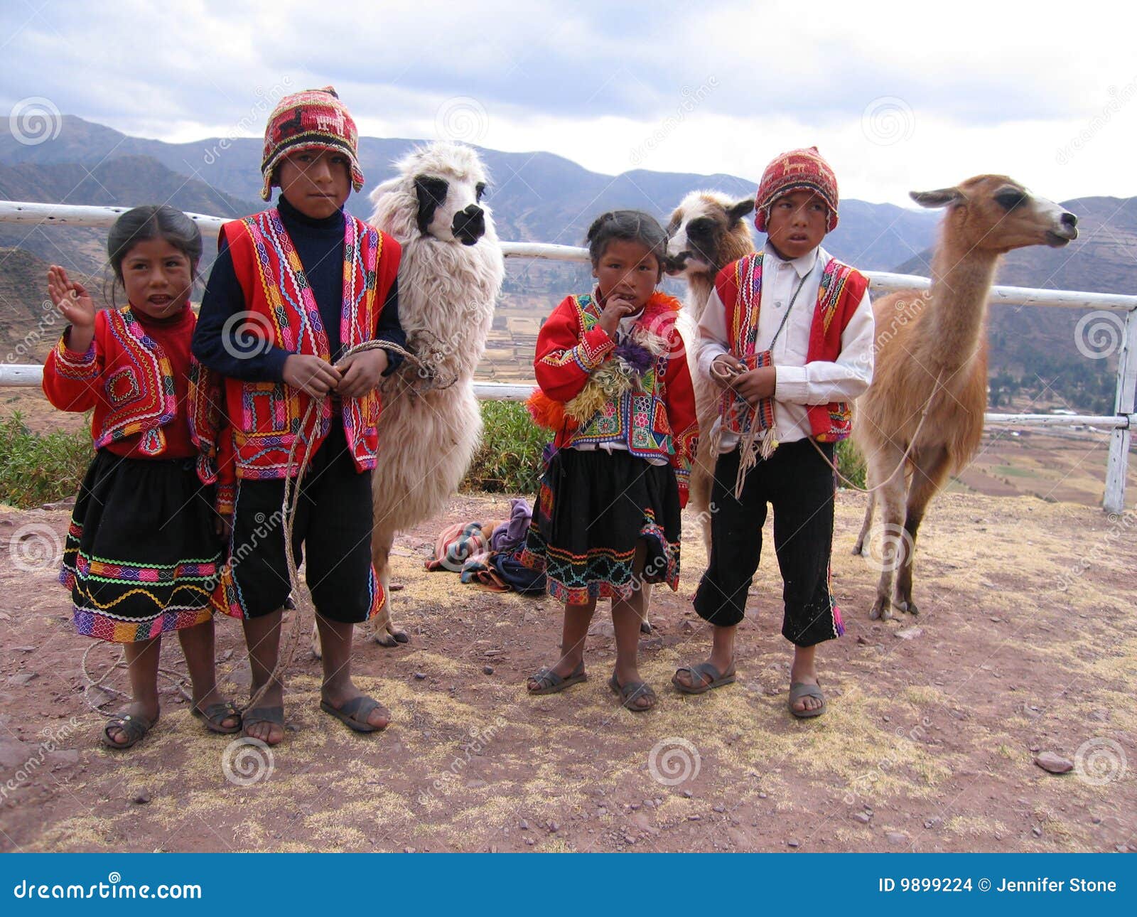Traditional Peruvian Children Editorial Stock Image - Image of andean ...