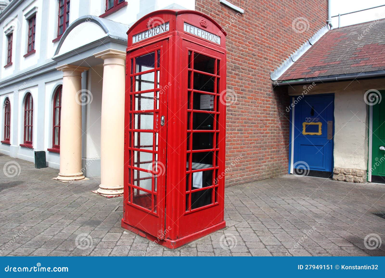 Traditional Red Telephone Box Stock Image - Image of centre, landmark ...