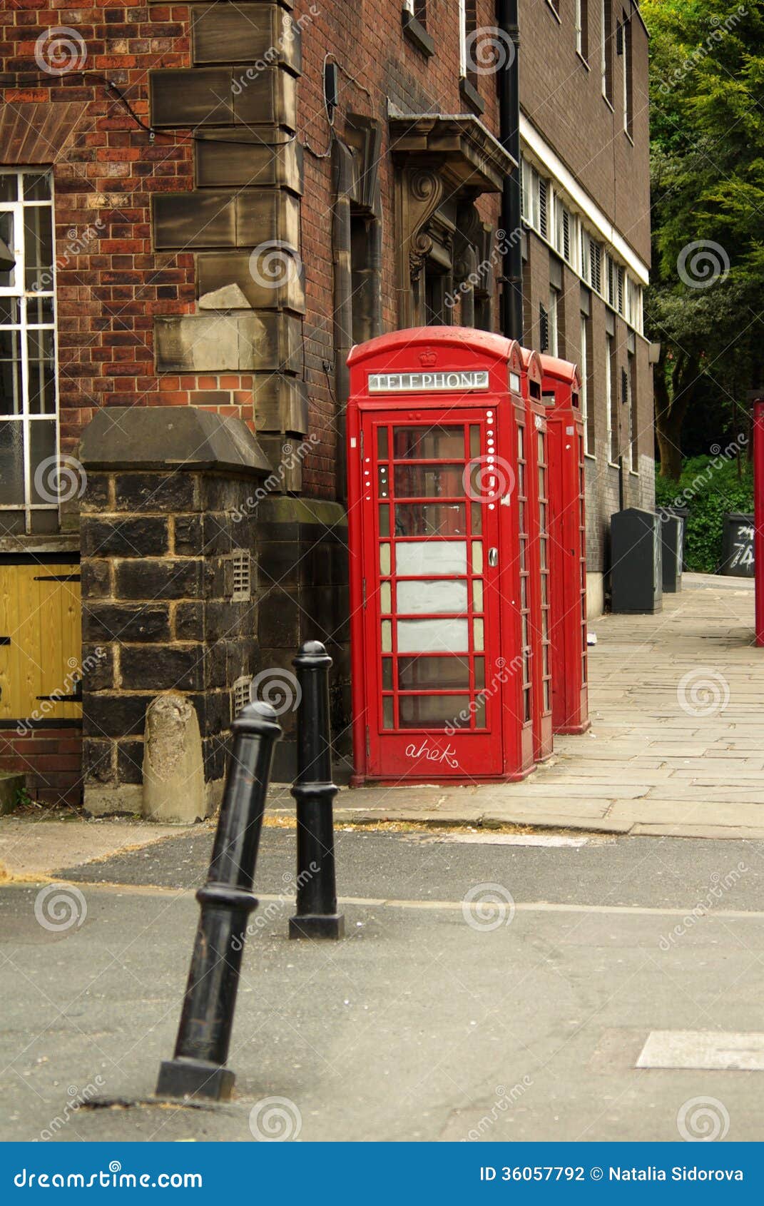 Traditional Red Telephone Box in UK Stock Photo - Image of destinations ...