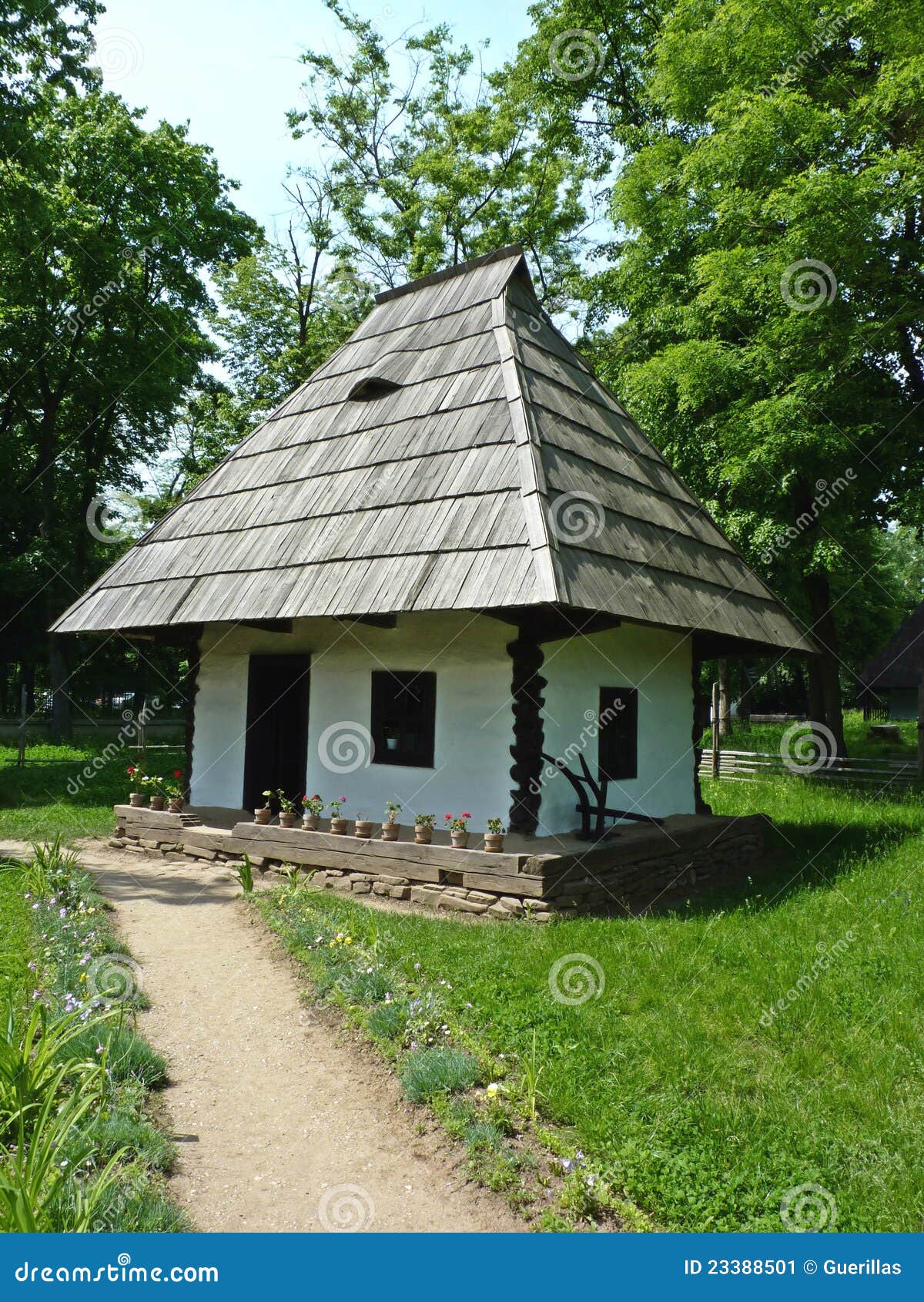 Traditional romanian house stock image. Image of village - 23388501