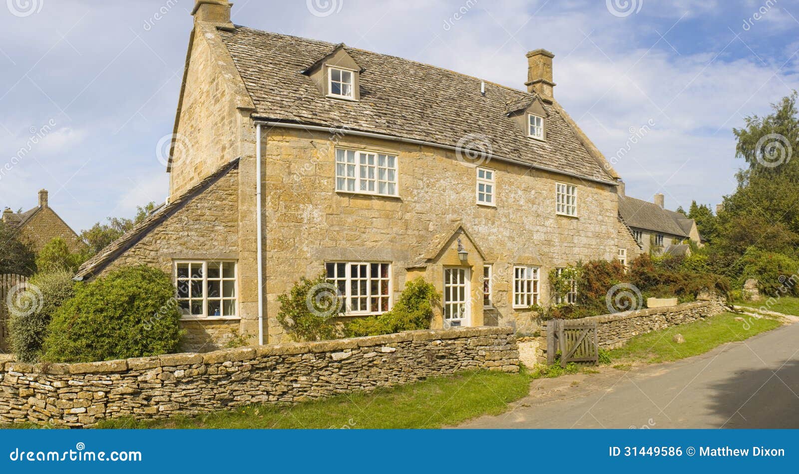 Traditional Rural Homes Scene Stock Photo - Image of cotswold, house ...