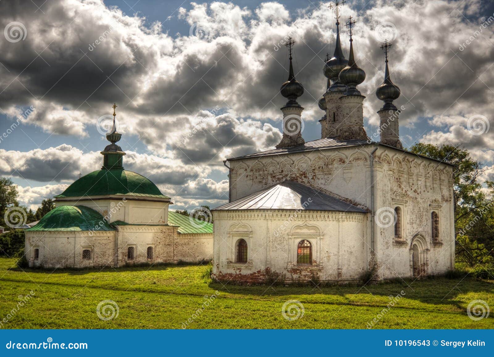 Traditional Russian Churches Stock Image - Image of golden, fort: 10196543