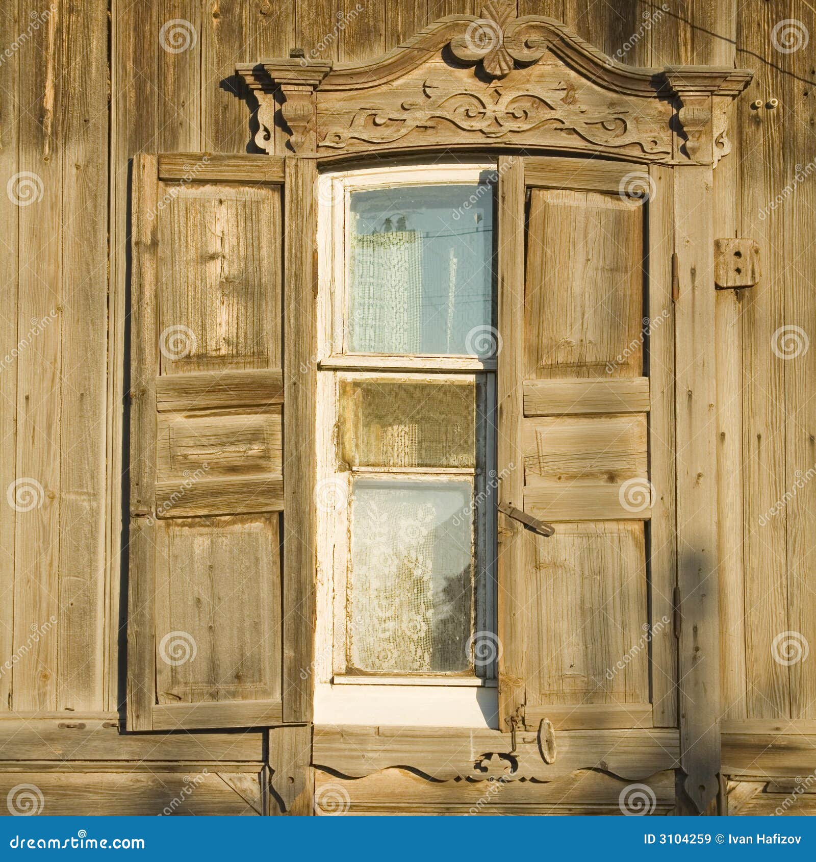 Traditional russian window stock image. Image of paint - 3104259