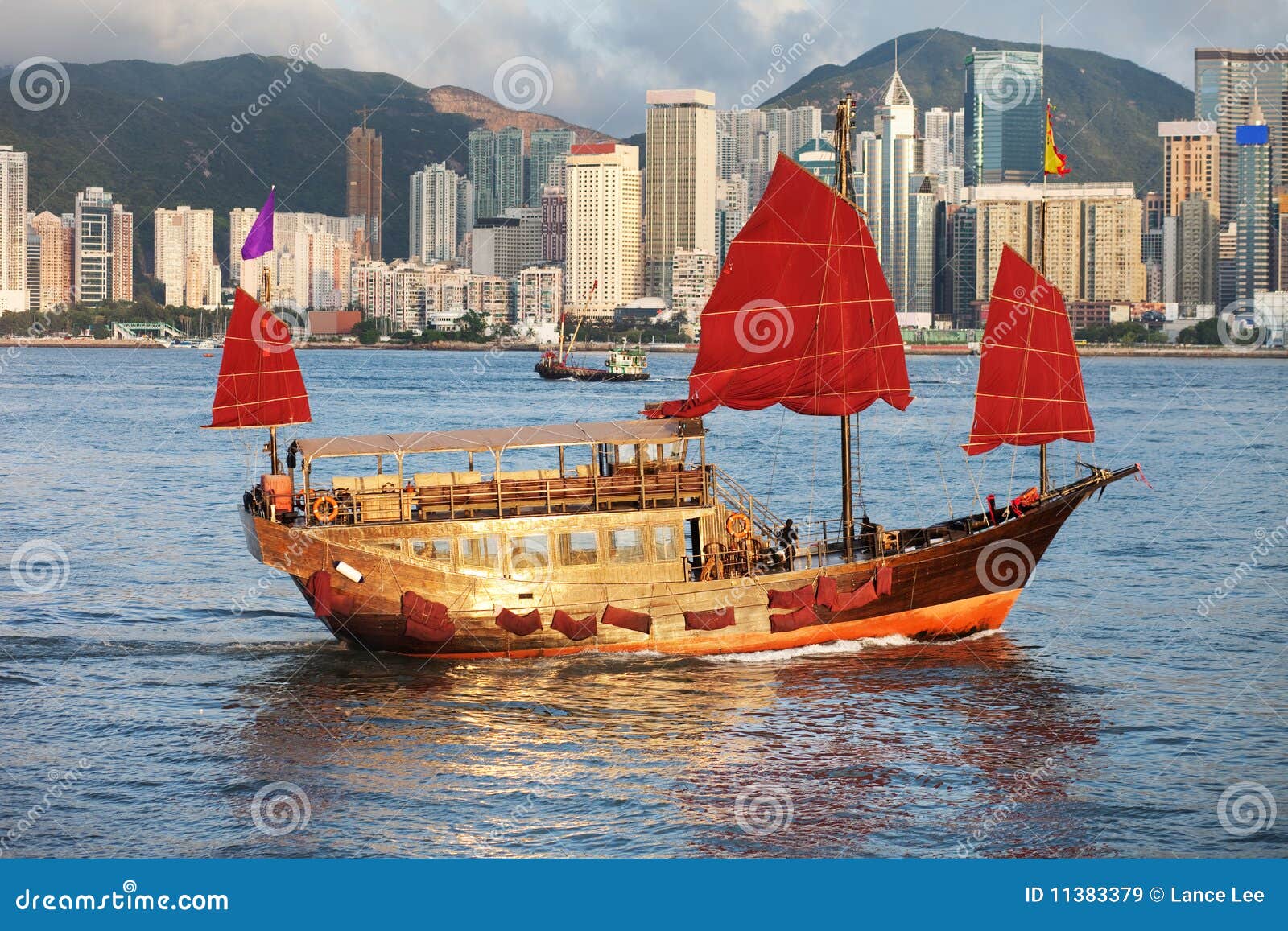 Traditional Sail Junk Ship in Modern Hong Kong Stock Image - Image of ...