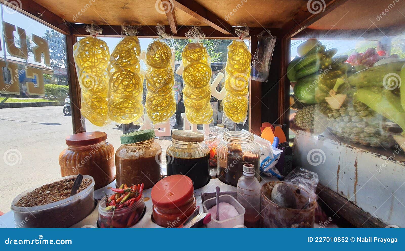 Traditional Salad Cadger Indonesia Stock Photo - Image of salad ...