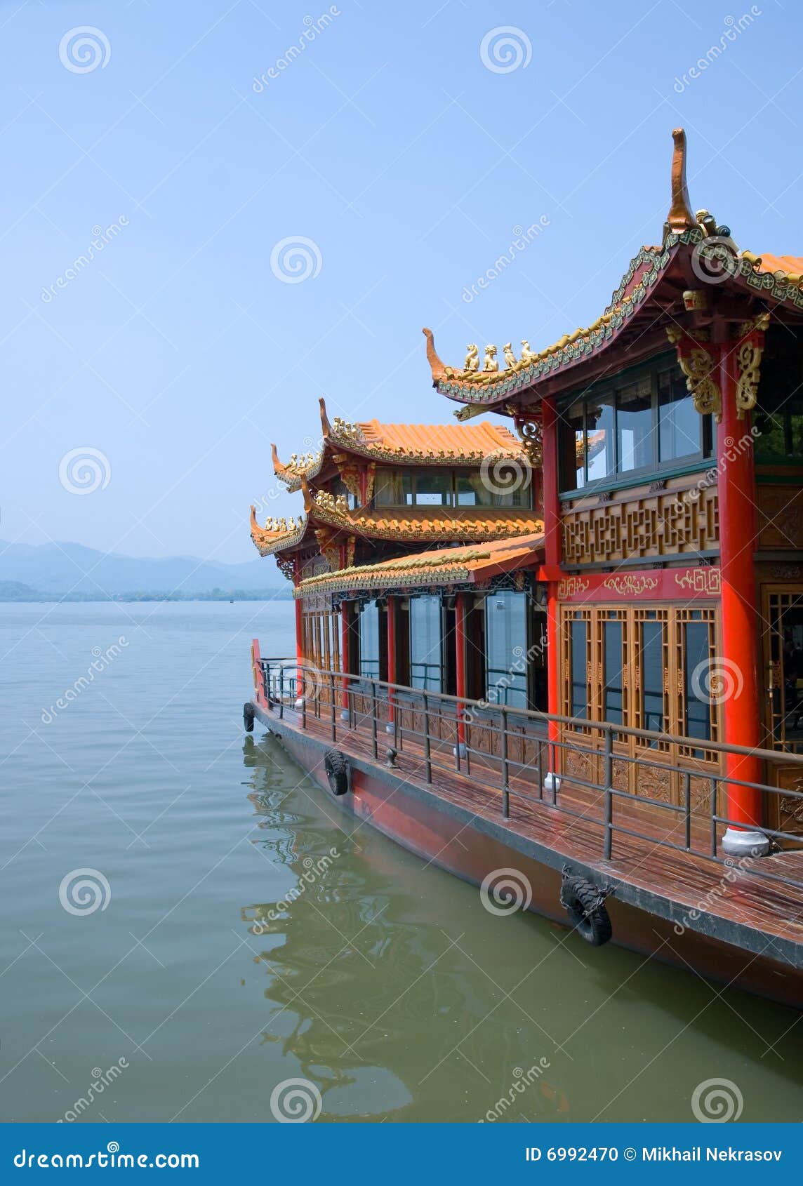 Traditional Ship on the Xihu Stock Photo - Image of water, relaxation ...