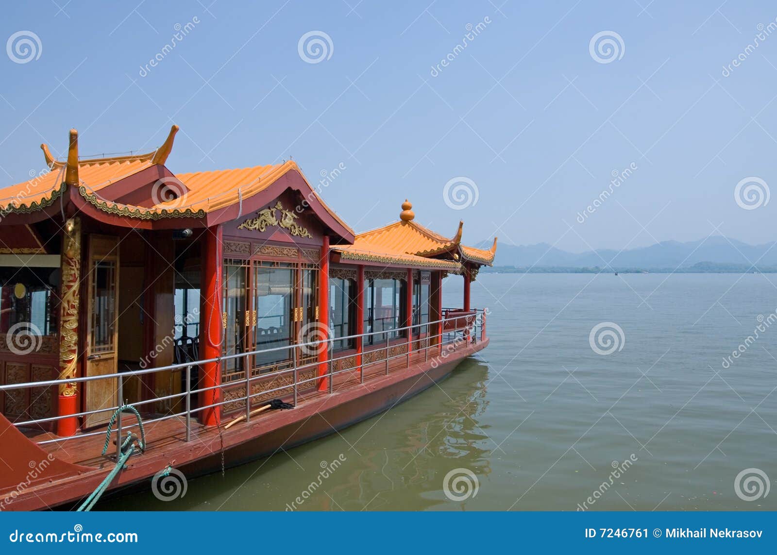 Traditional Ship on the Xihu Stock Image - Image of excursion, hill ...