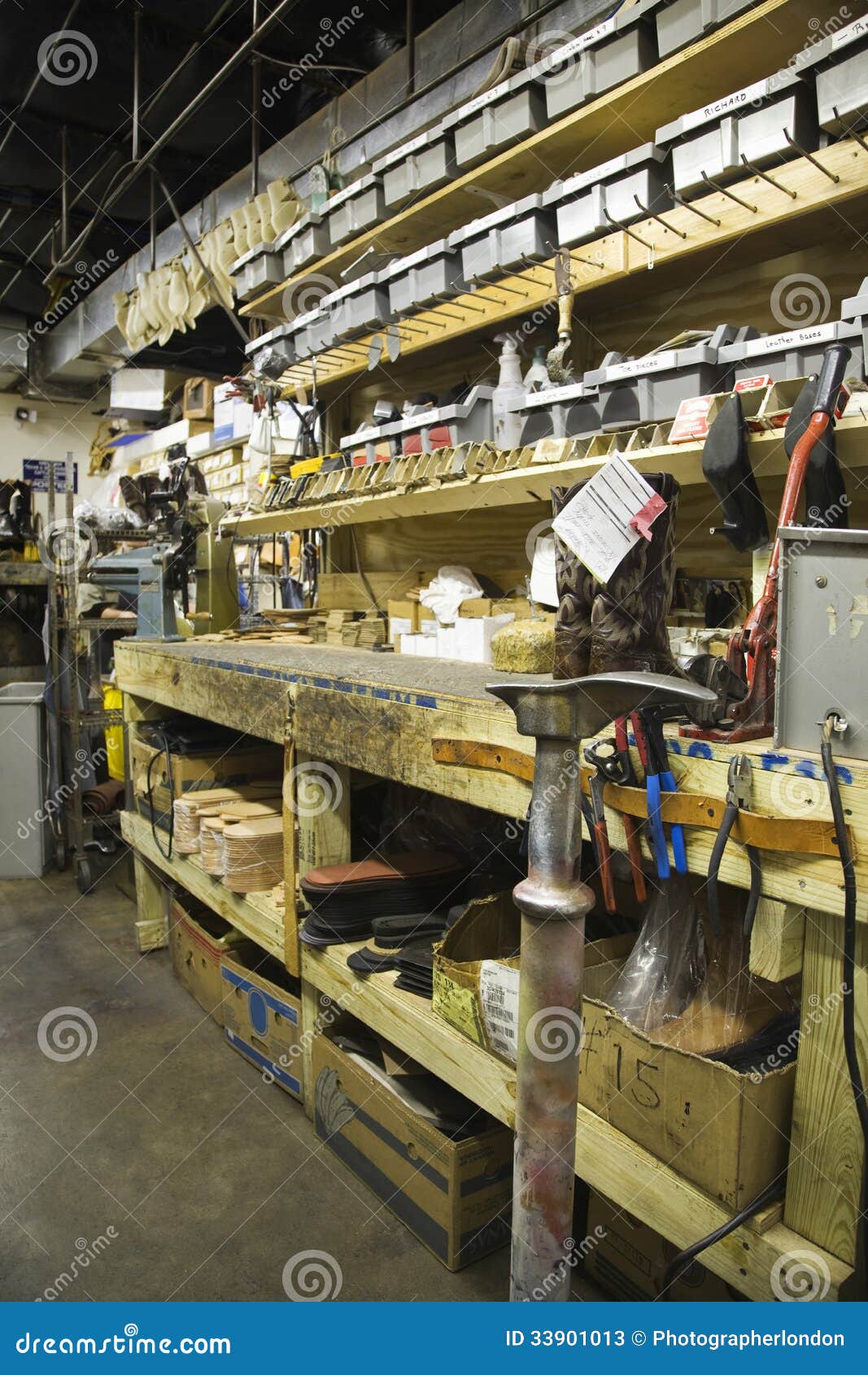 Traditional Shoemaker Workshop Stock Image - Image of material, tool ...