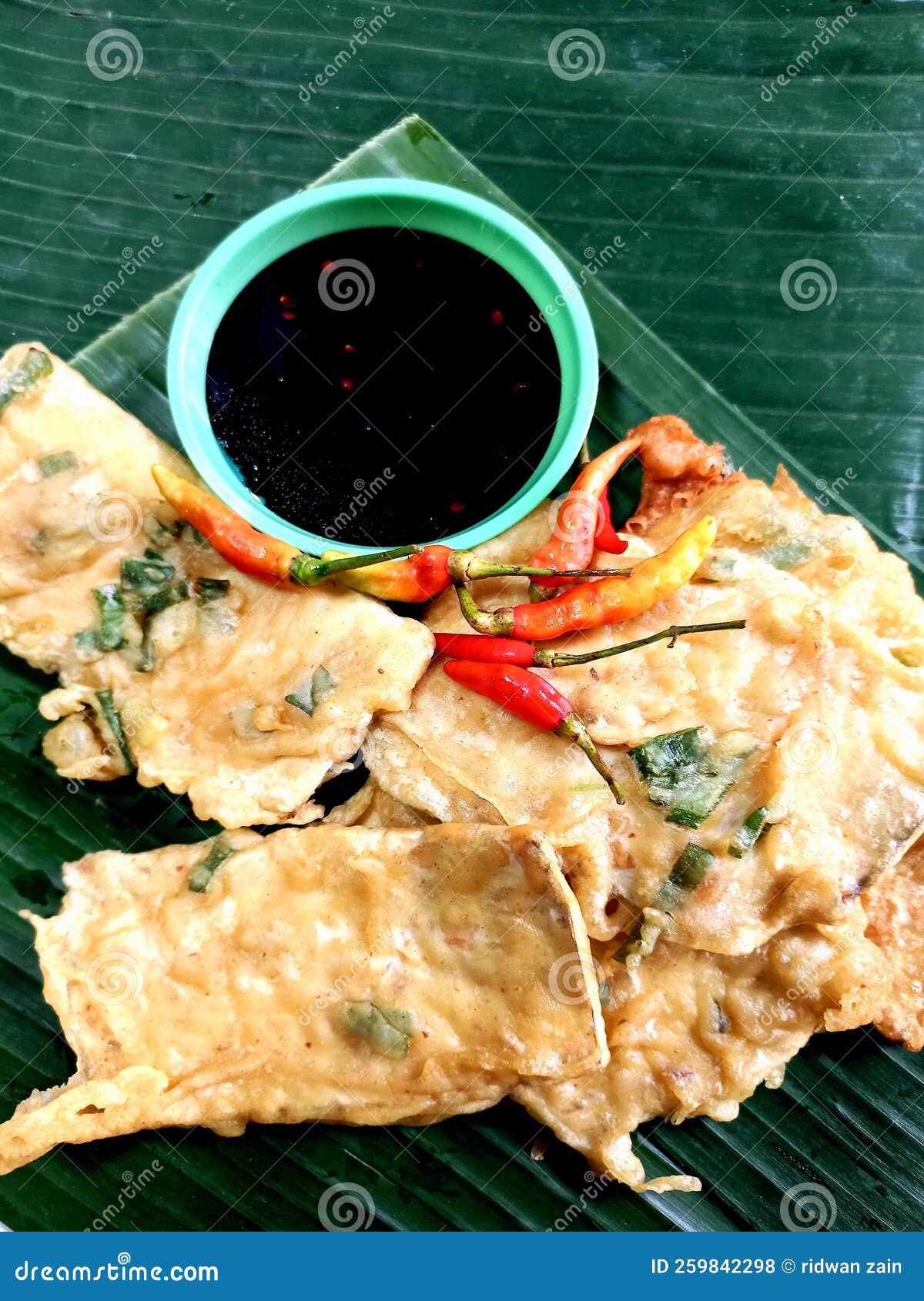 Traditional Snack Tempe Mendoan Stock Photo - Image of snack, mendoan ...