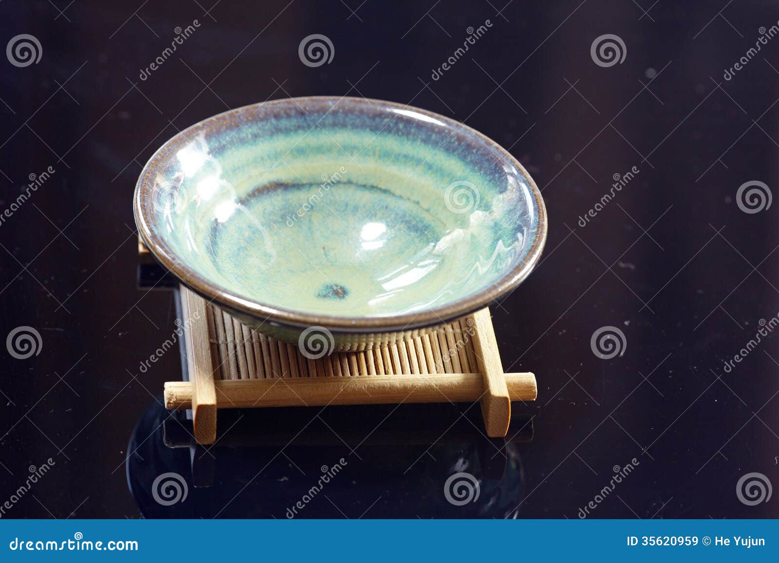 Traditional tea bowl stock image. Image of blue, chinese - 35620959