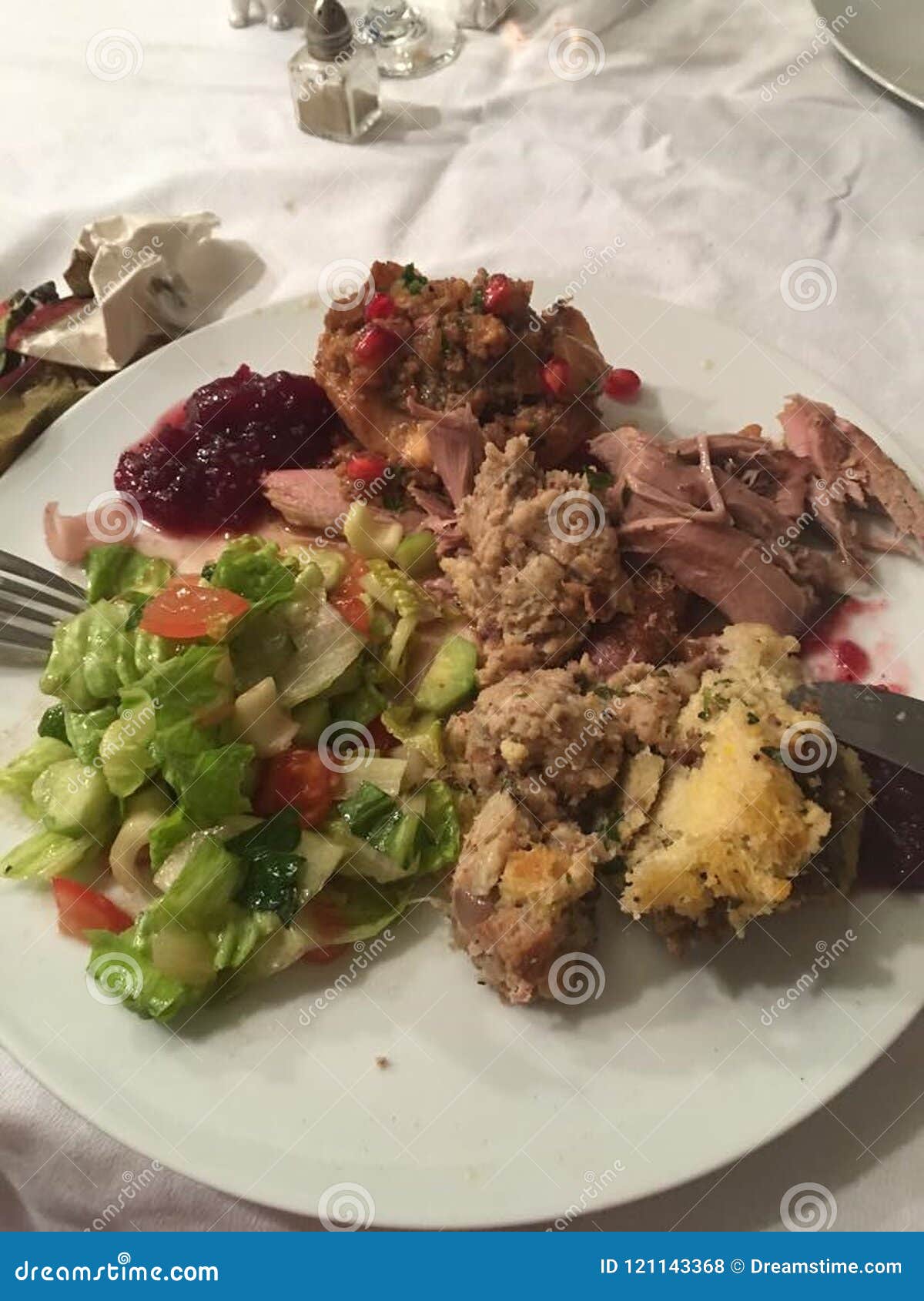 Traditional Turkey Dinner Plate Mashed Potatoes, Stuffing, Cranberries ...