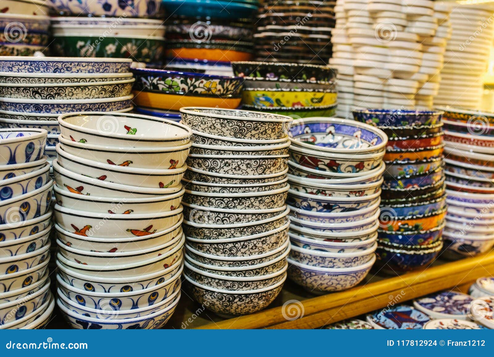 Traditional Turkish Ceramics on the Grand Bazaar Stock Photo - Image of ...