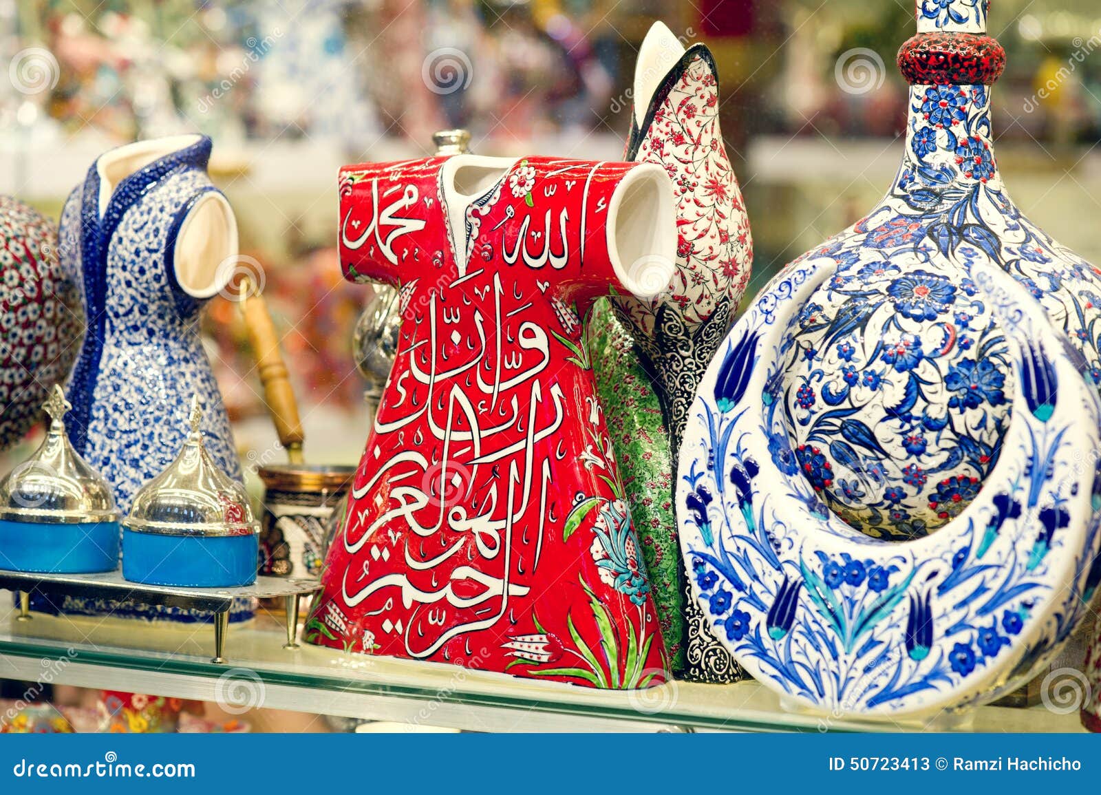 Traditional Turkish Ceramics on the Grand Bazaar Stock Image - Image of ...