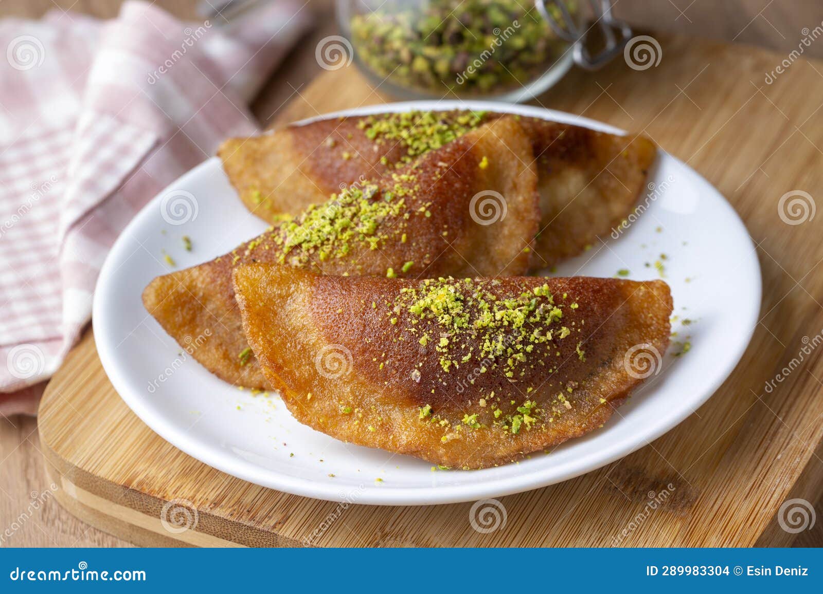 Traditional Turkish Dessert Tas Kadayif Stock Photo - Image of kadaif ...