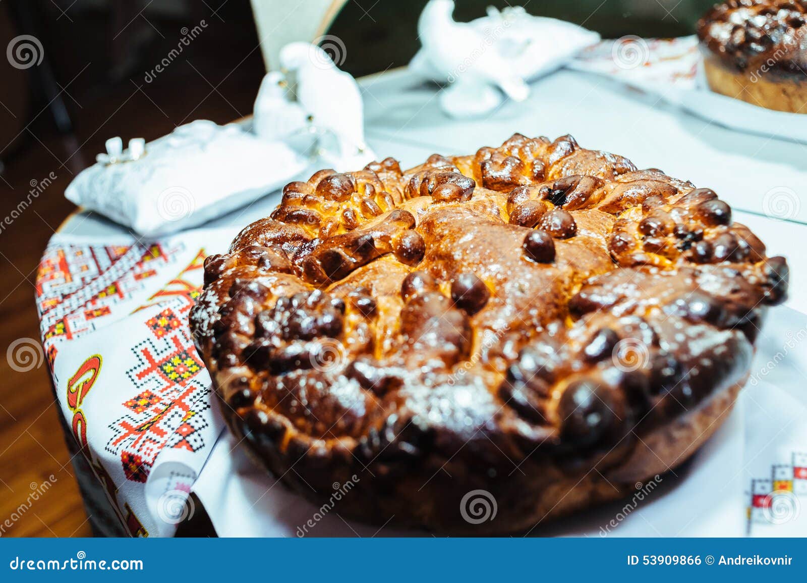 Traditional Ukrainian Wedding Bread on an Stock Photo - Image of cake ...