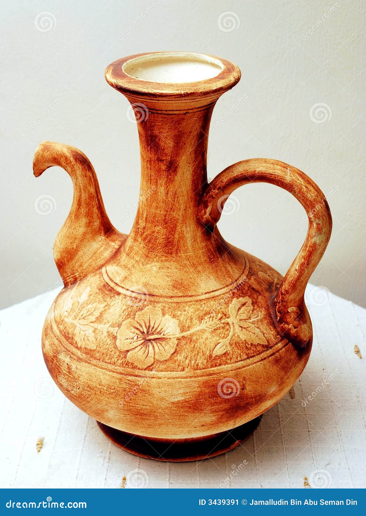 Traditional vase stock image. Image of asia, beautiful - 3439391