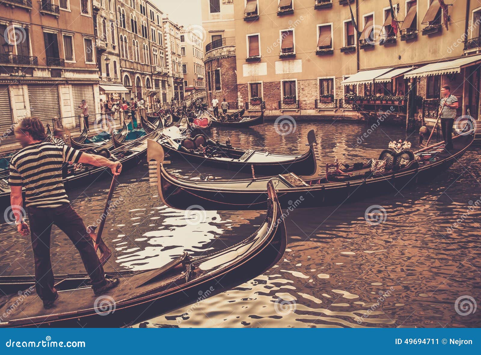 Traditional Venice Gondola Ride Editorial Photo - Image of person ...