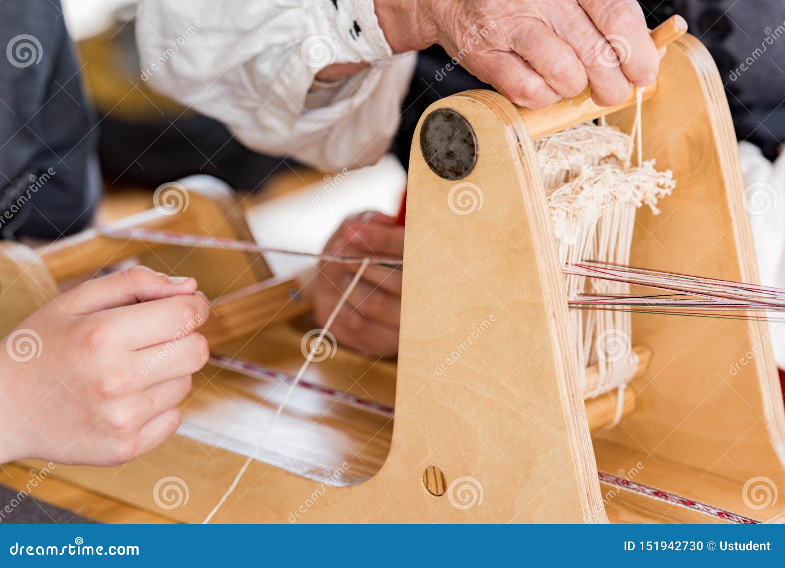 Traditional Weaving Machine Stock Photo - Image of loom, work: 151942730