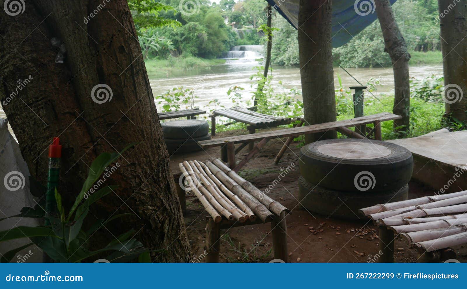 Traditional Wood Empty Stall Editorial Stock Image - Image of building ...