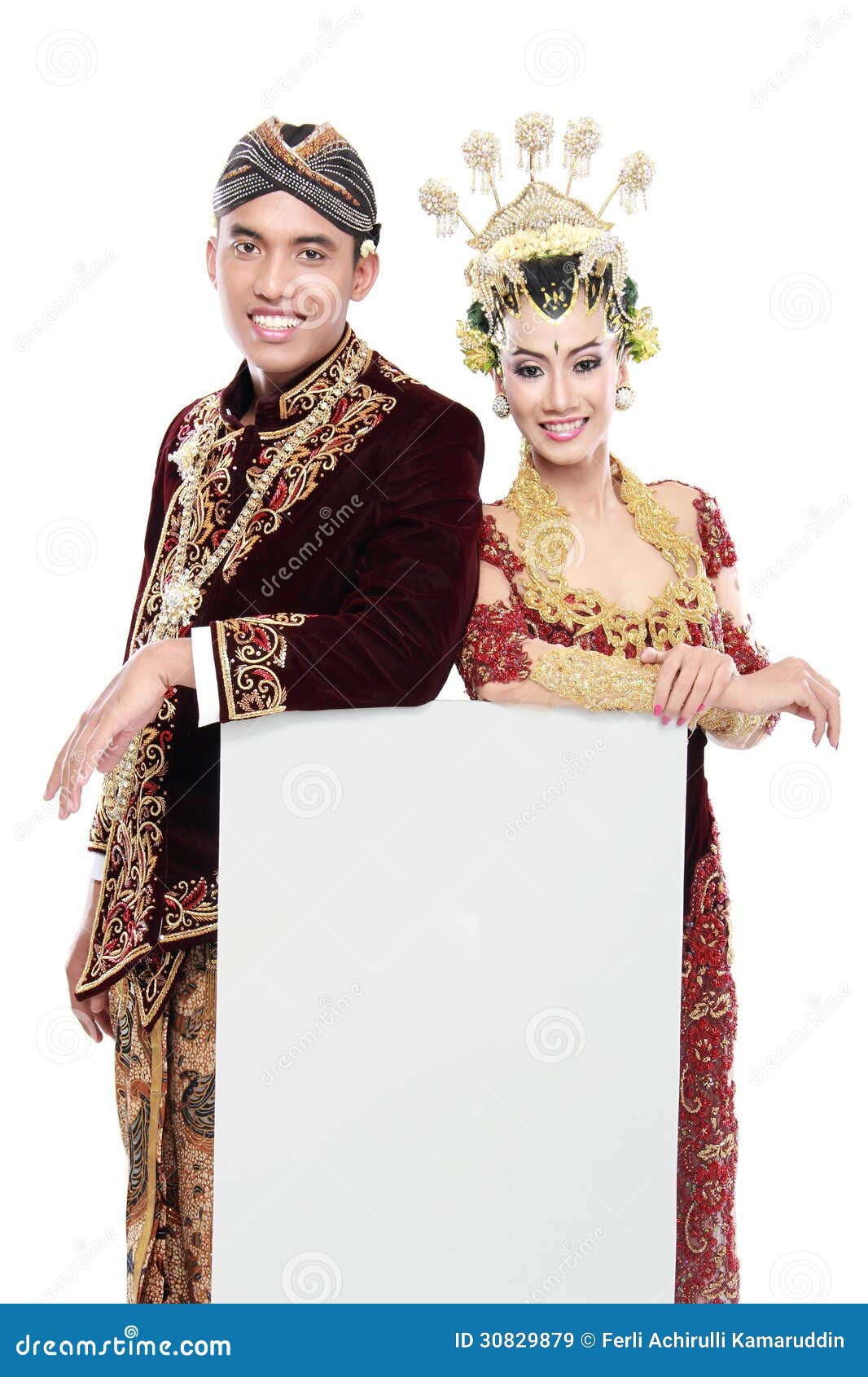 Traditioneel Het Huwelijkspaar Van Java Stock Afbeelding - Image of ...