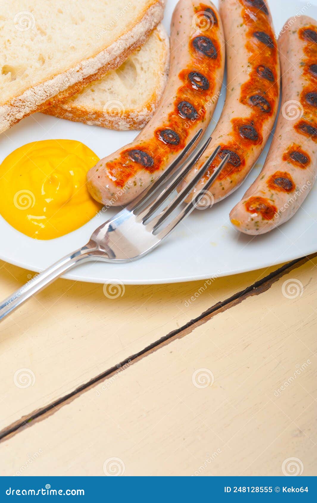 Traditionele Duitse Worstjes Stock Afbeelding - Image of gastronomie ...